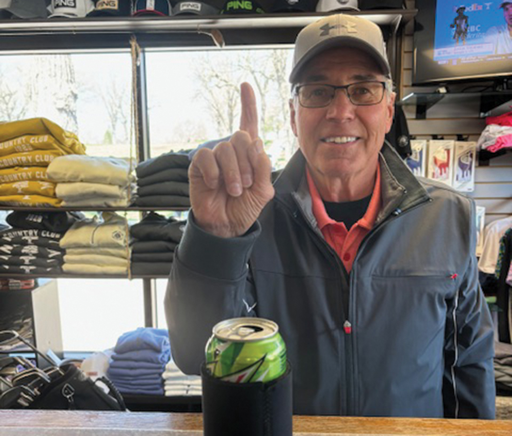 Soukup sinks hole in one | News, Sports, Jobs - The Journal